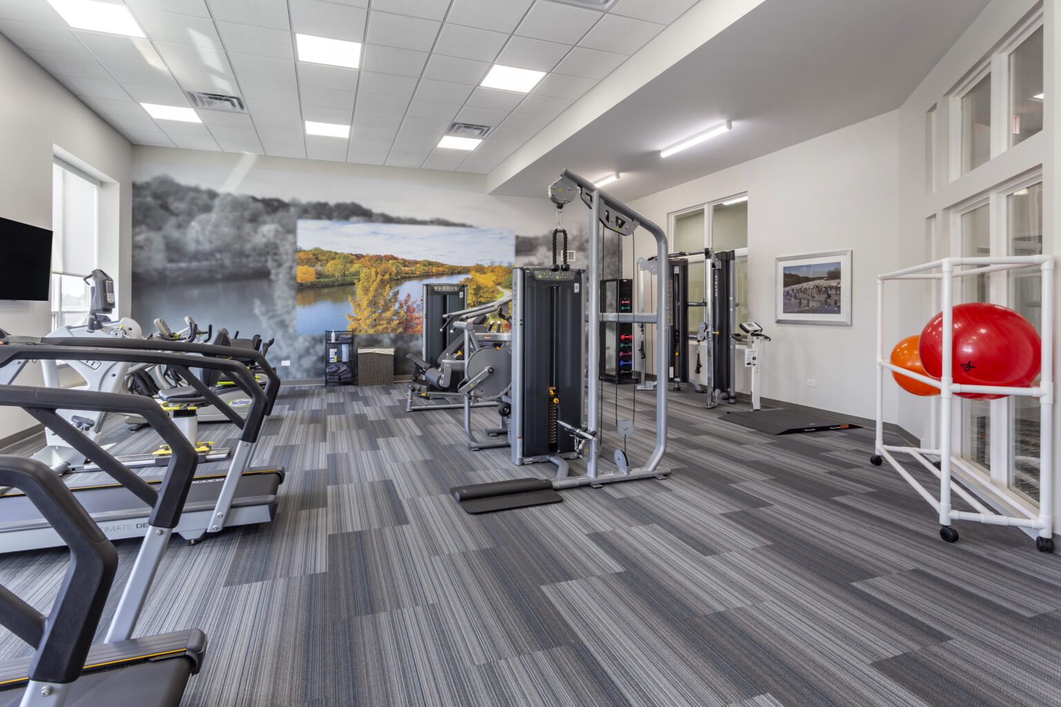 The Landings Amenities - Dial Senior Living