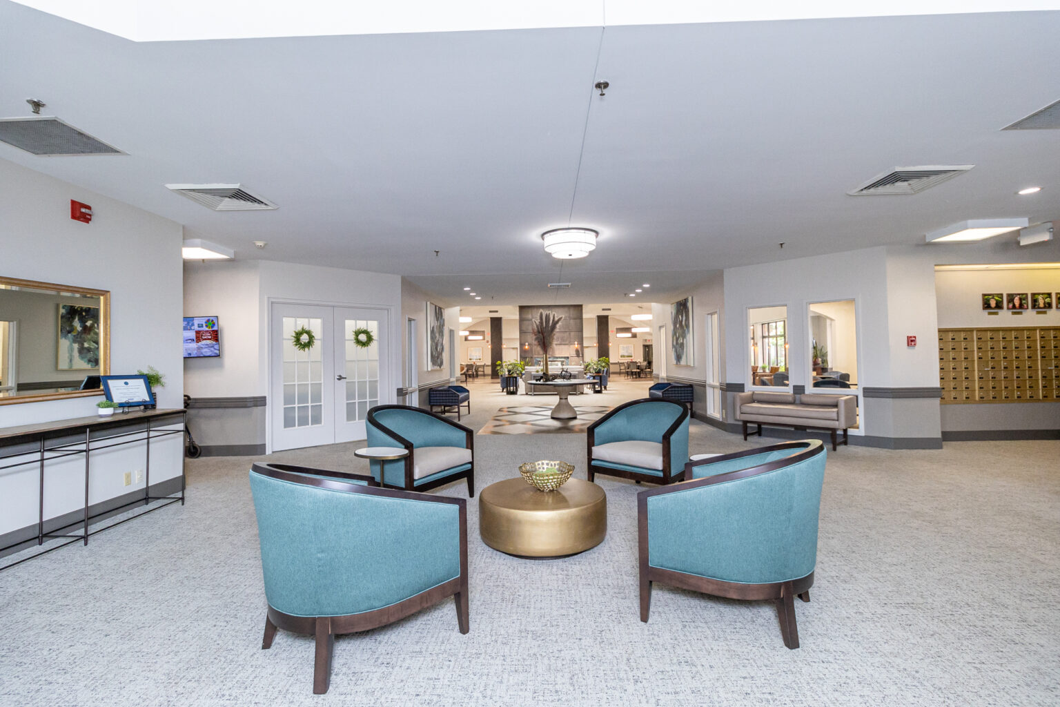 Independence Village Photo Gallery - Dial Senior Living